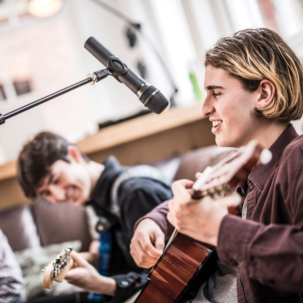 Chord Handheld Transmitters for NU1 Systems NUHH-863.1